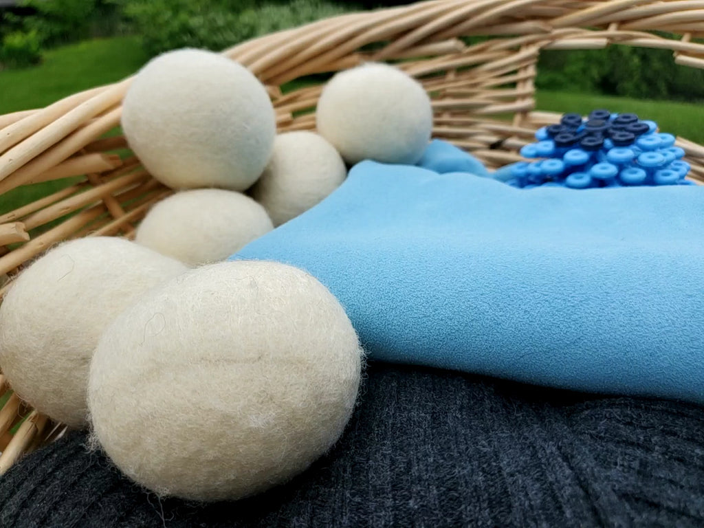 Wool Dryer Balls – Cora Ball